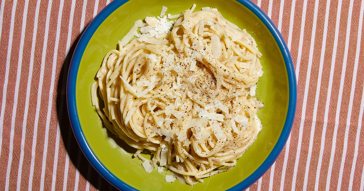 Cacio e Pepe | Recipe | Kitchen Stories