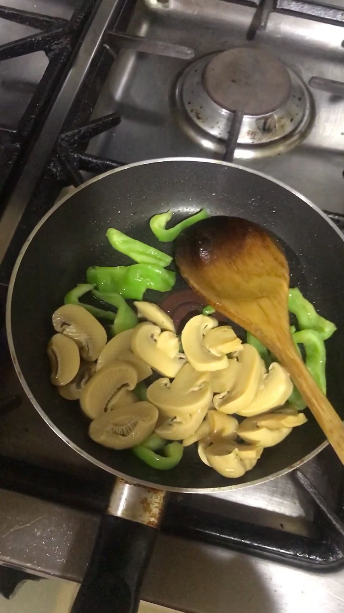 Kuwaiti chicken breast | Recipe | Kitchen Stories