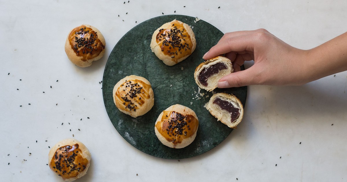 Chinese mooncakes | Recipe | Kitchen Stories