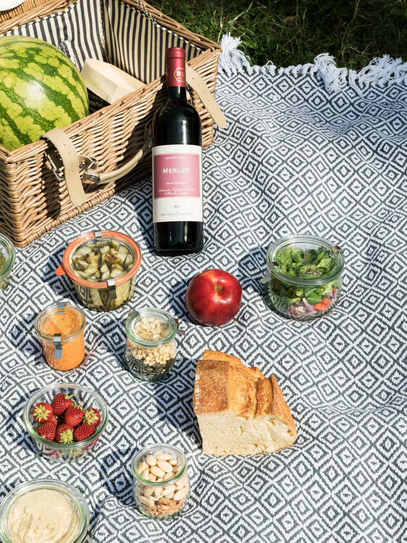Your Ultimate Picnic Checklist | Stories | Kitchen Stories