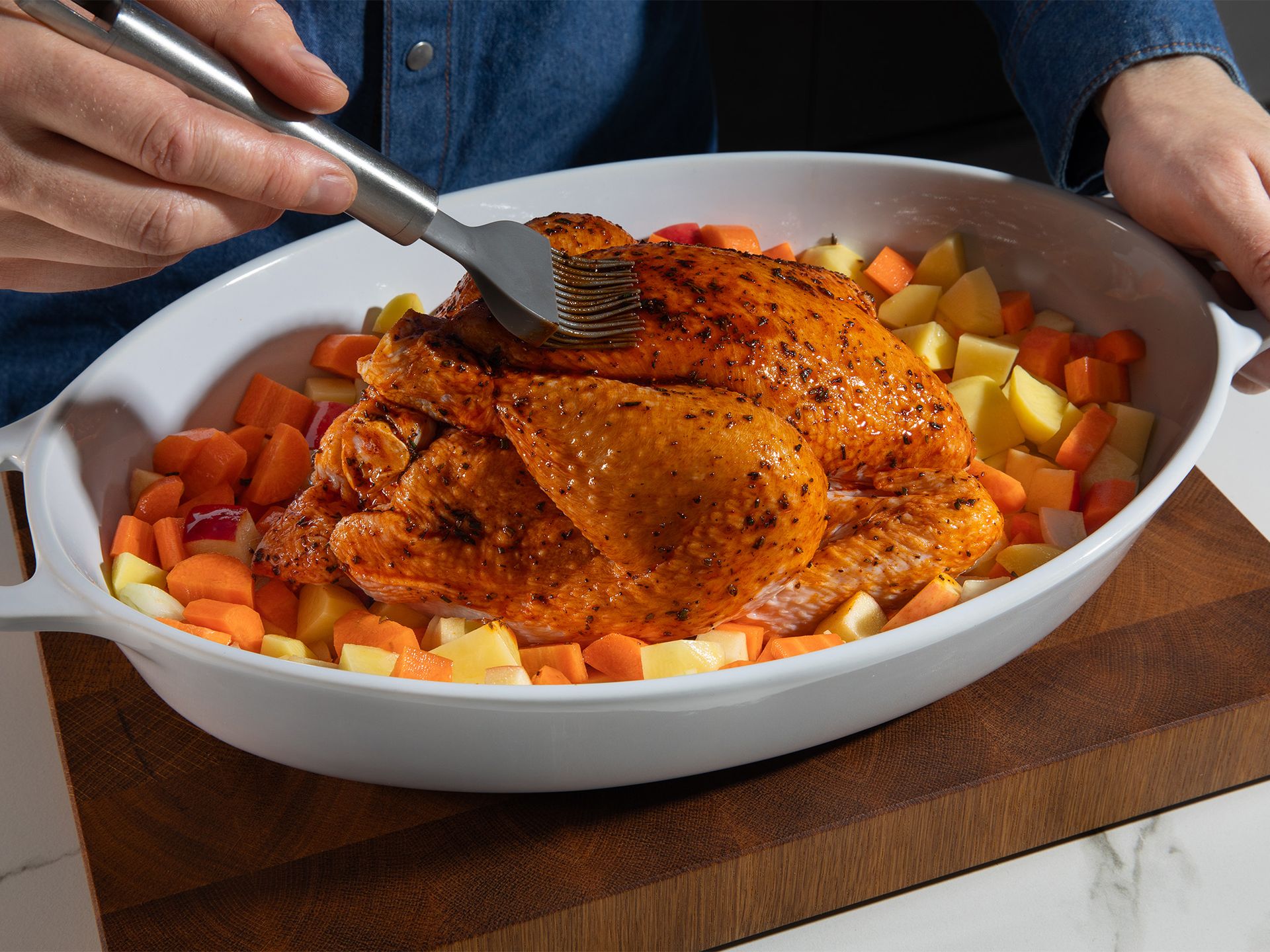 Crispy, juicy roasted chicken | Recipe | Kitchen Stories