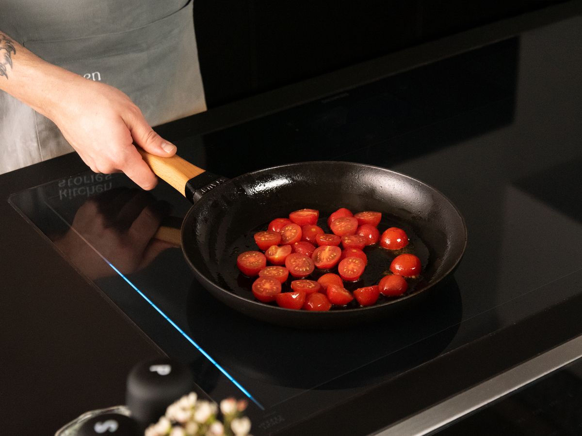 Make mini cheese calzones with Christian | Recipe | Kitchen Stories