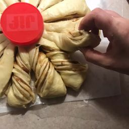 Sun bread | Recipe | Kitchen Stories