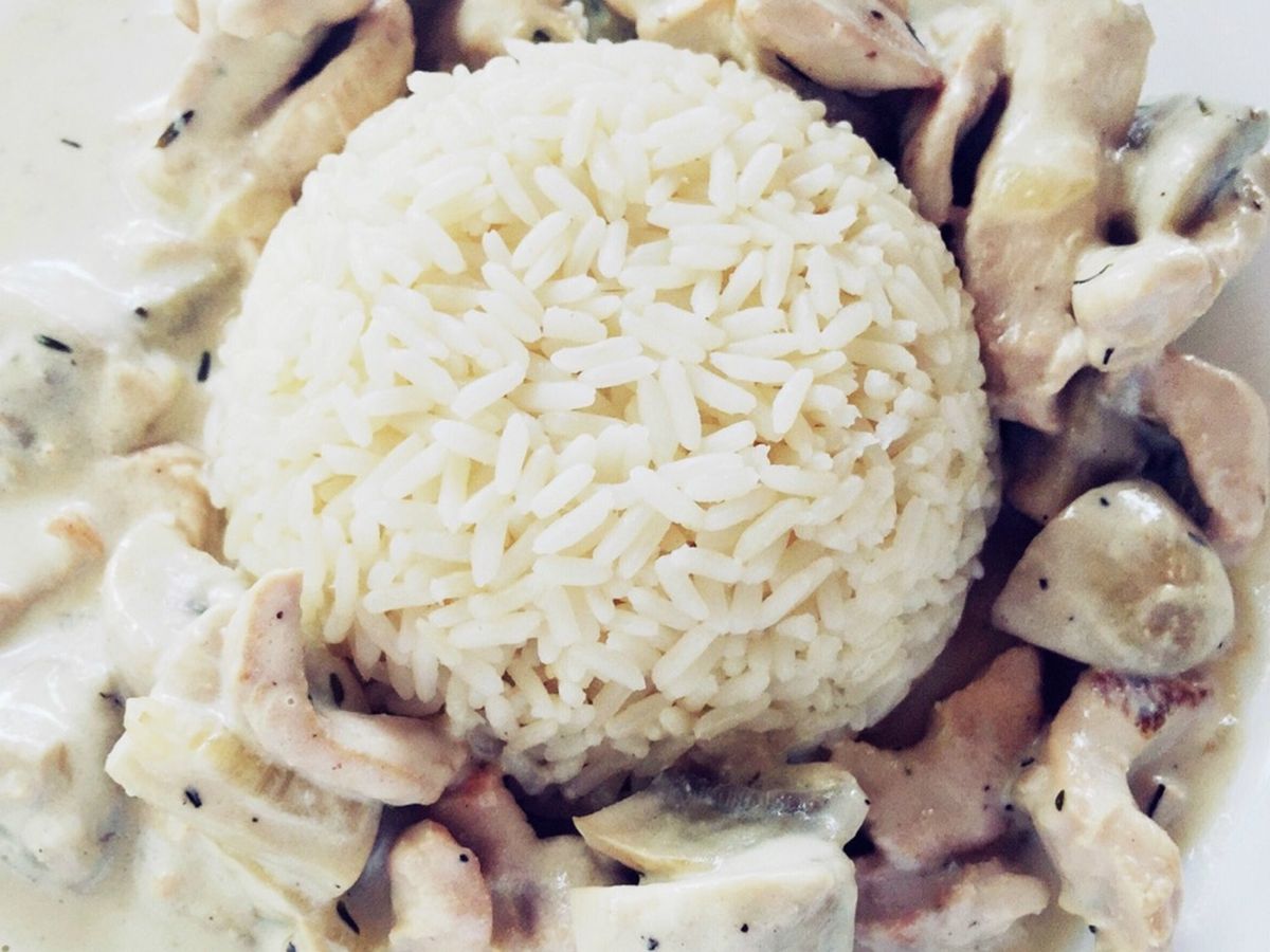 Chicken stroganoff | Recipe | Kitchen Stories