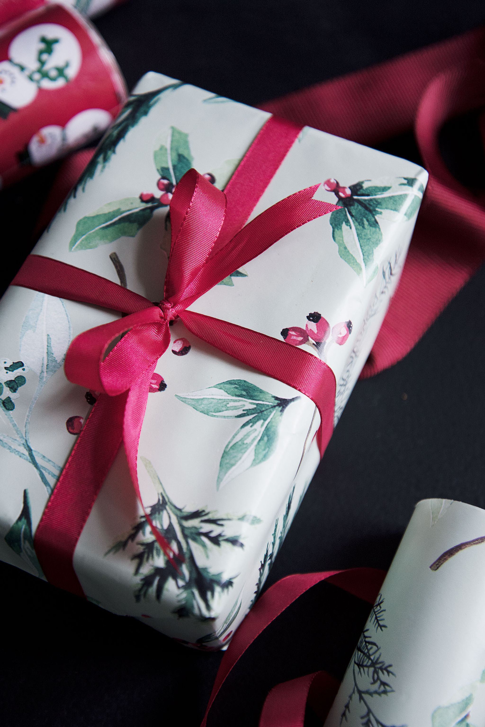 How to Tie A Bow Like A Pro | Stories | Kitchen Stories