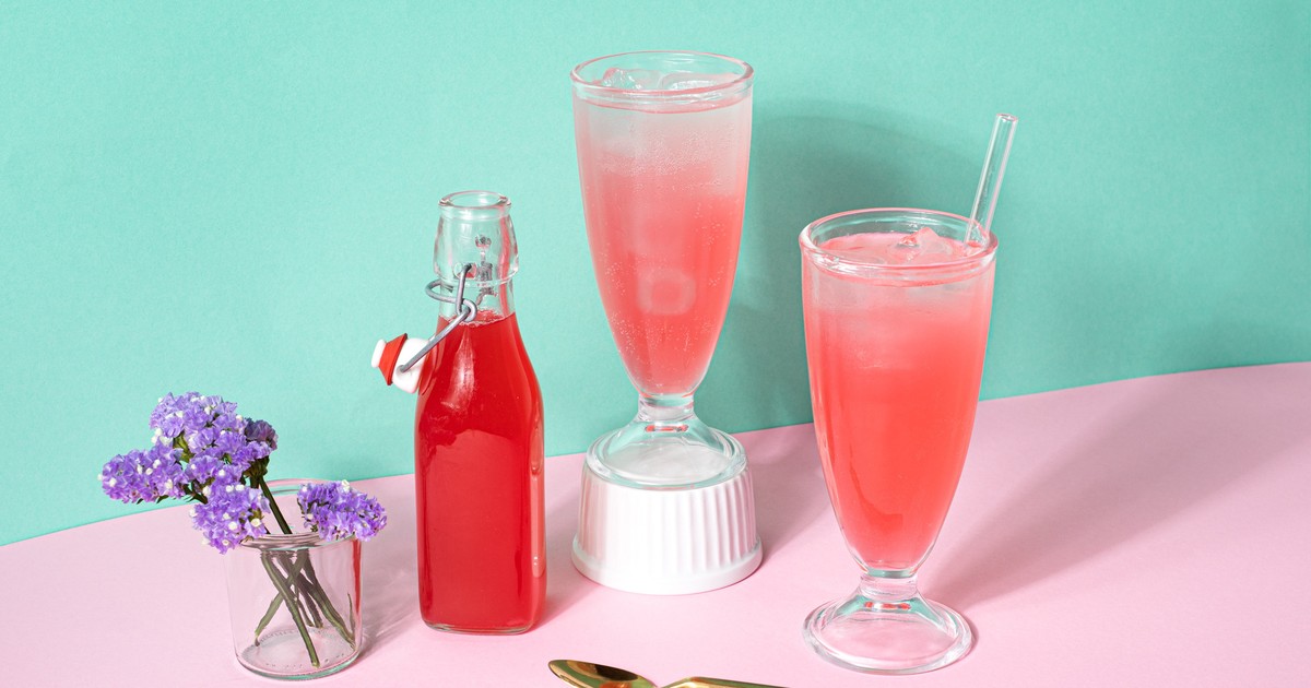 Rhubarb soda | Recipe | Kitchen Stories