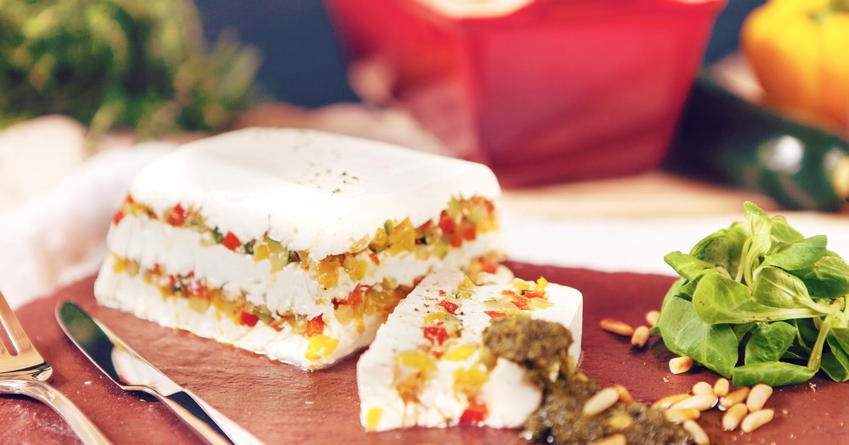Goat cheese terrine | Recipe | Kitchen Stories