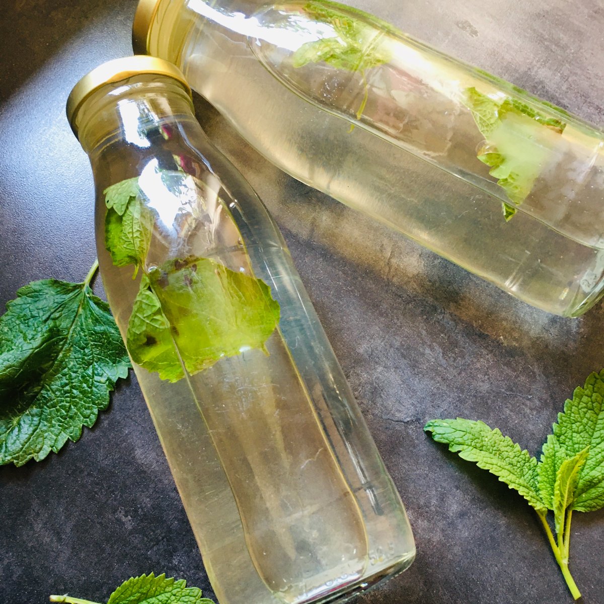 Lemon balm syrup | Recipe | Kitchen Stories