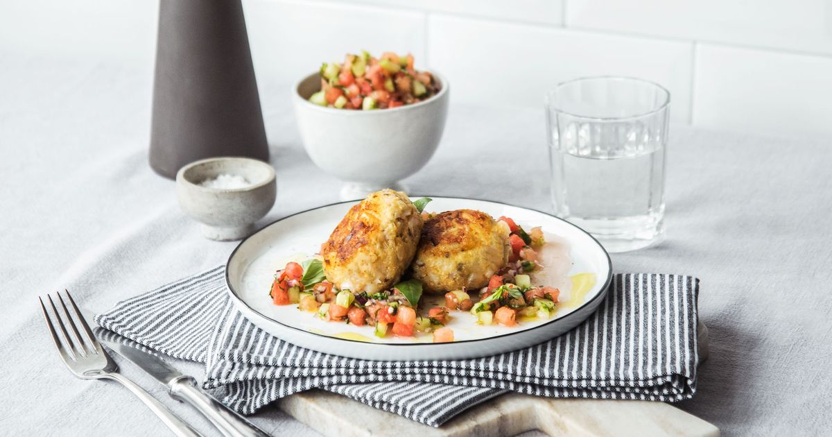 Fish cakes with watermelon salsa | Recipe | Kitchen Stories
