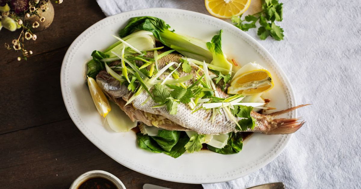 Steamed fish with bok choy | Recipe | Kitchen Stories