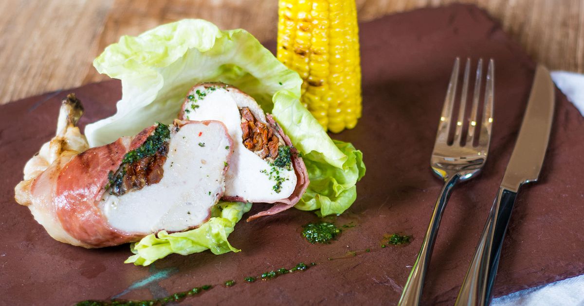 Stuffed serrano-wrapped chicken | Recipe | Kitchen Stories