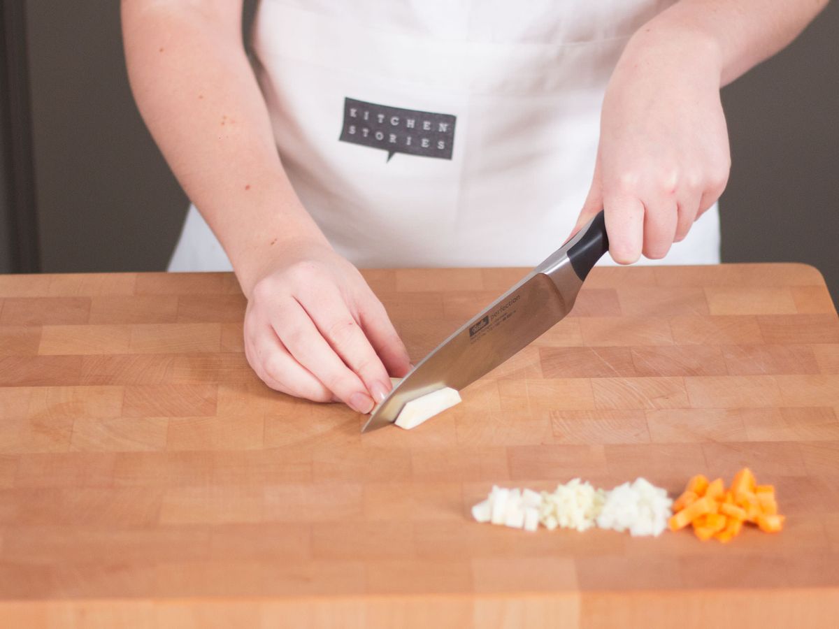 Seehecht mit Miesmuscheln und Salsa Verde | Rezept | Kitchen Stories