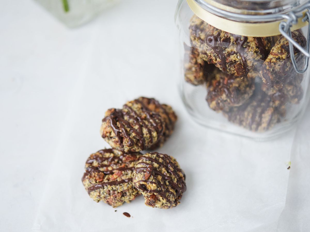 Chia seed cookies | Recipe | Kitchen Stories