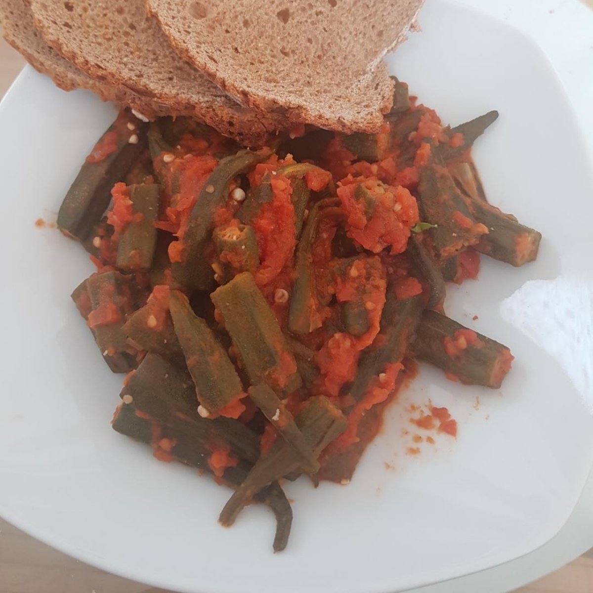 Okraschoten nach afghanischer Art | Rezept | Kitchen Stories