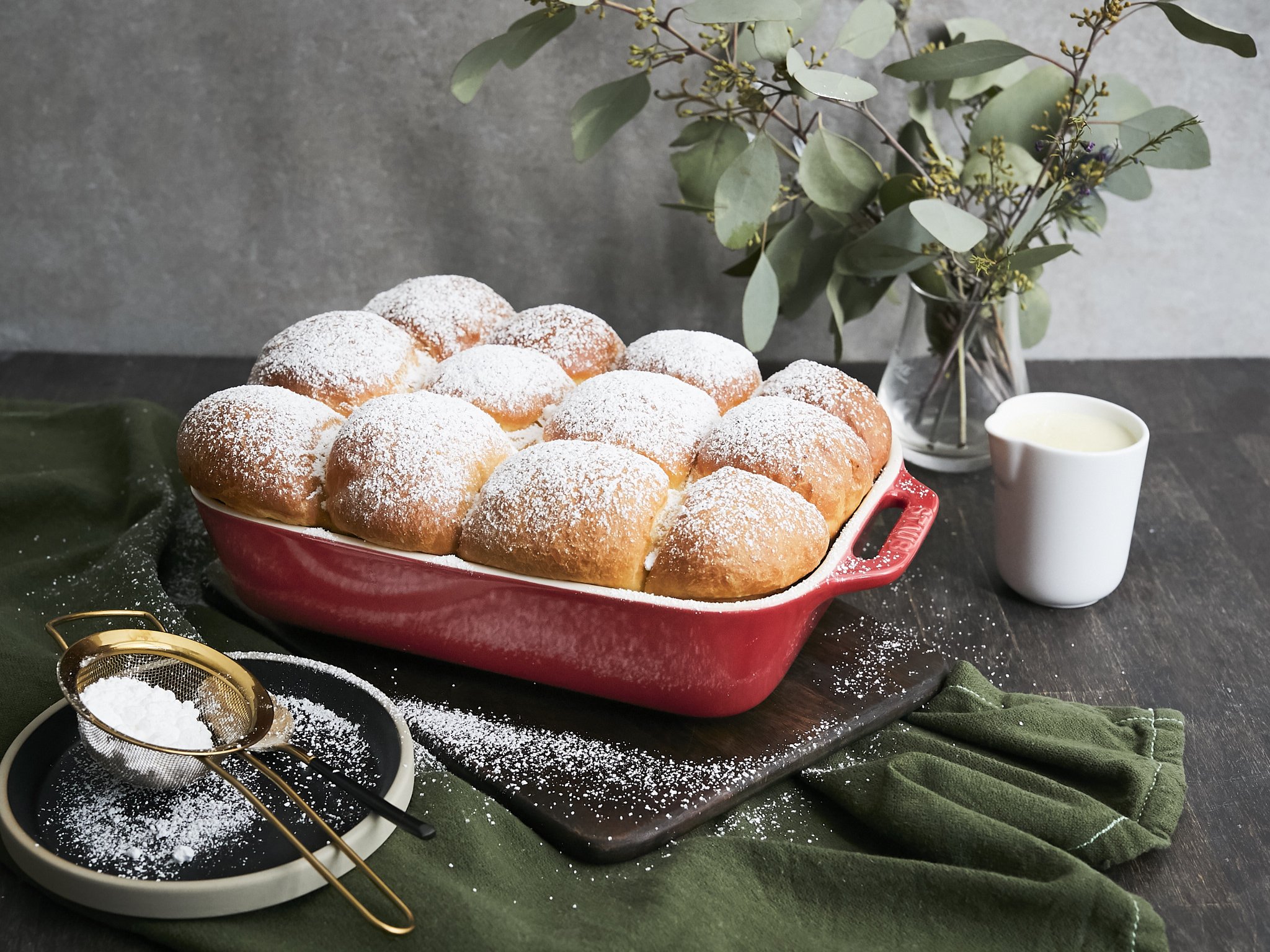 Buchteln (Austrian fluffy sweet rolls) | Recipe | Kitchen Stories