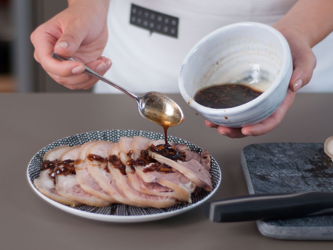 Braised ham hock | Recipe | Kitchen Stories