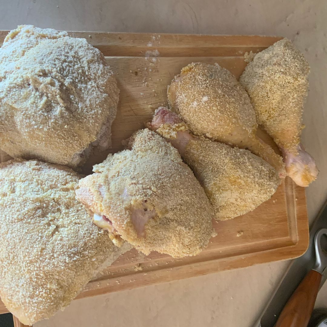 Wiener Backhendl mit Gurken-Kartoffelsalat | Rezept | Kitchen Stories