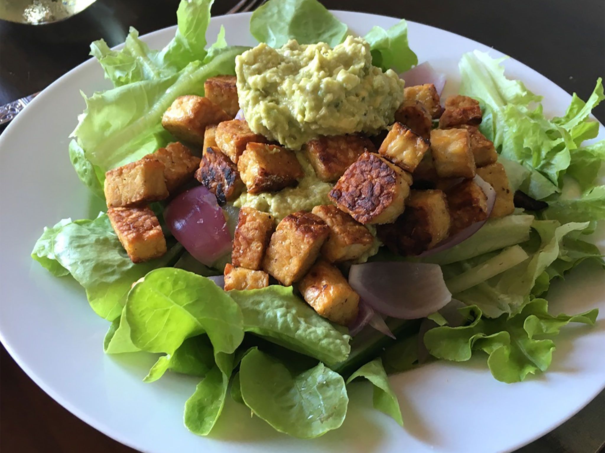 Simple tempeh salad | Recipe | Kitchen Stories