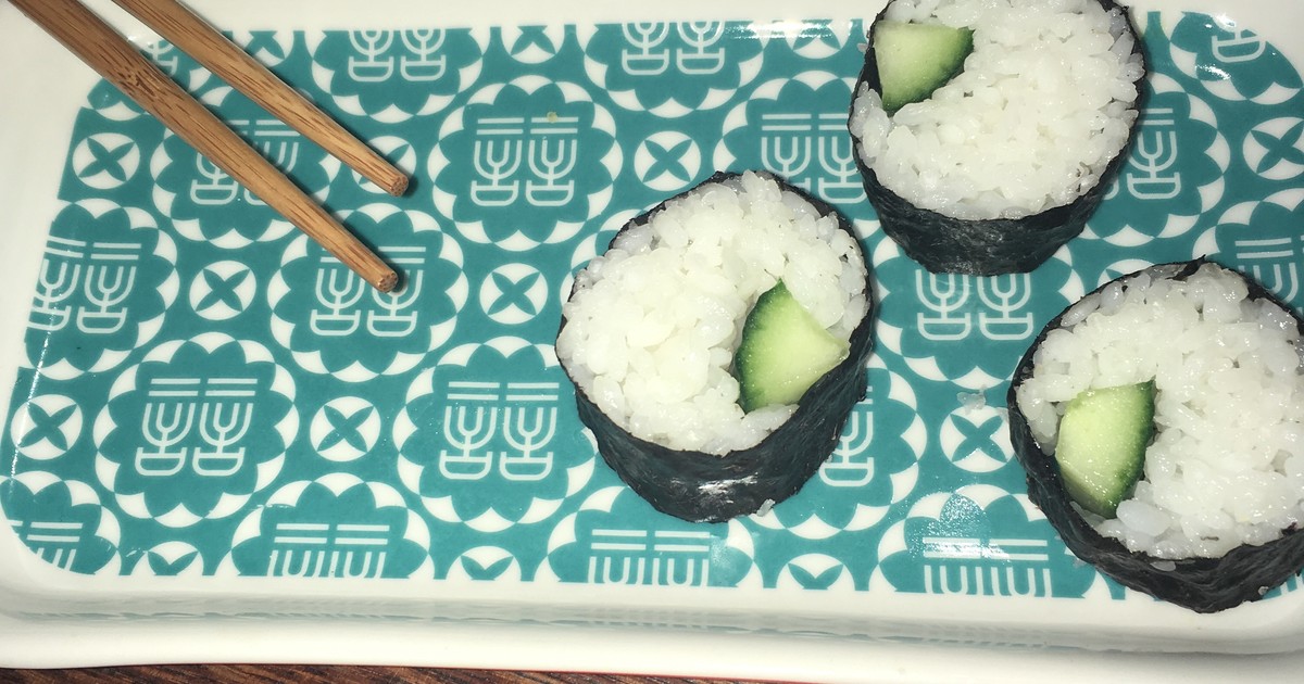 Basic Sushi | Recipe | Kitchen Stories