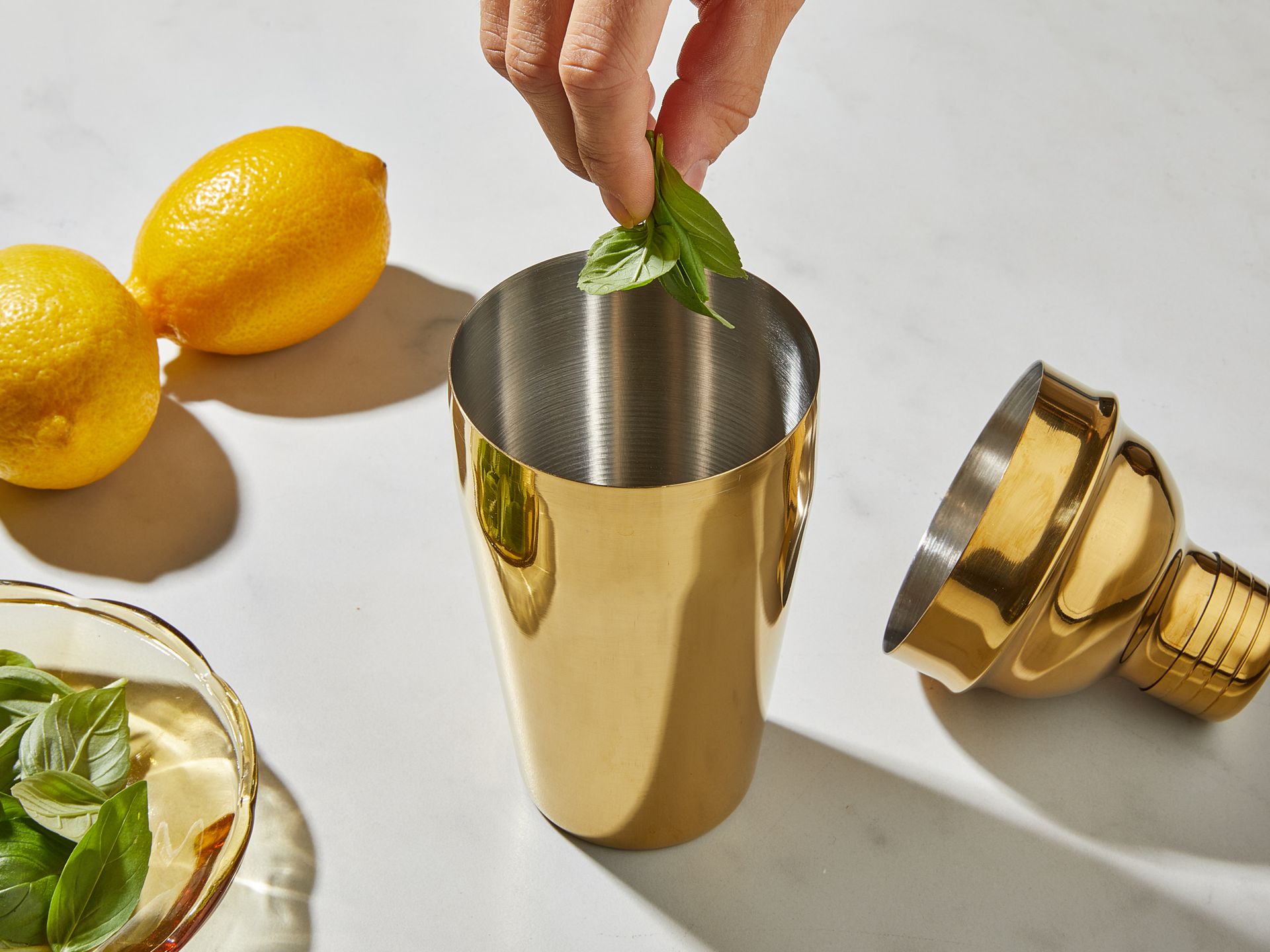 No-Gin Basil Smash | Rezept | Kitchen Stories