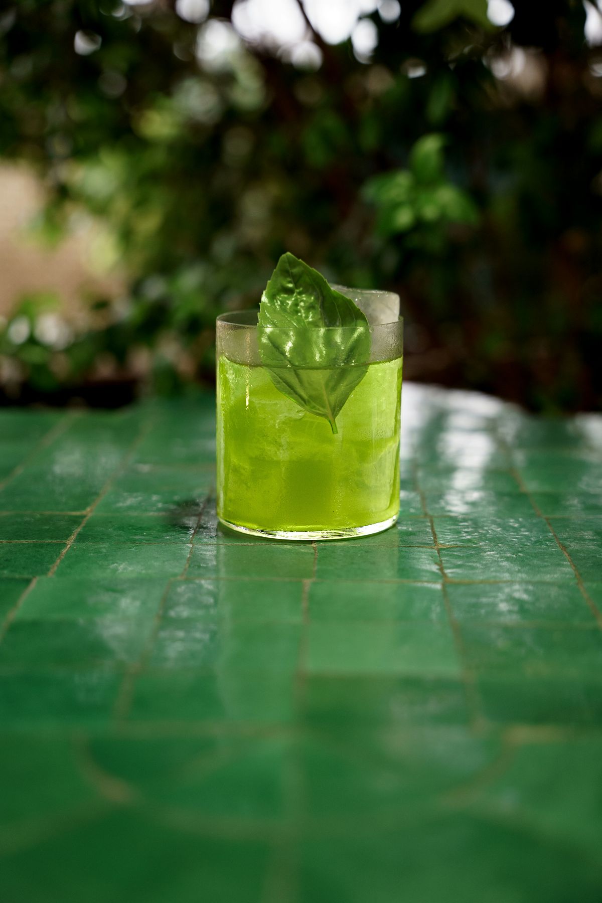 Basil Spritz Instead of Aperol – This Summer's Trend-Drink | Stories ...