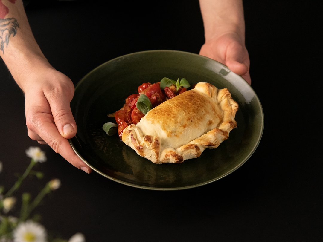 Make mini cheese calzones with Christian | Recipe | Kitchen Stories