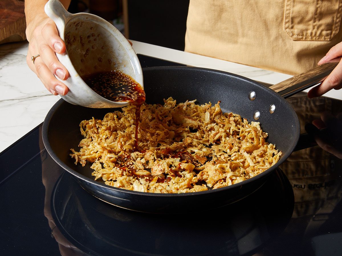 Vegan brothy rice with tofu mince | Recipe | Kitchen Stories