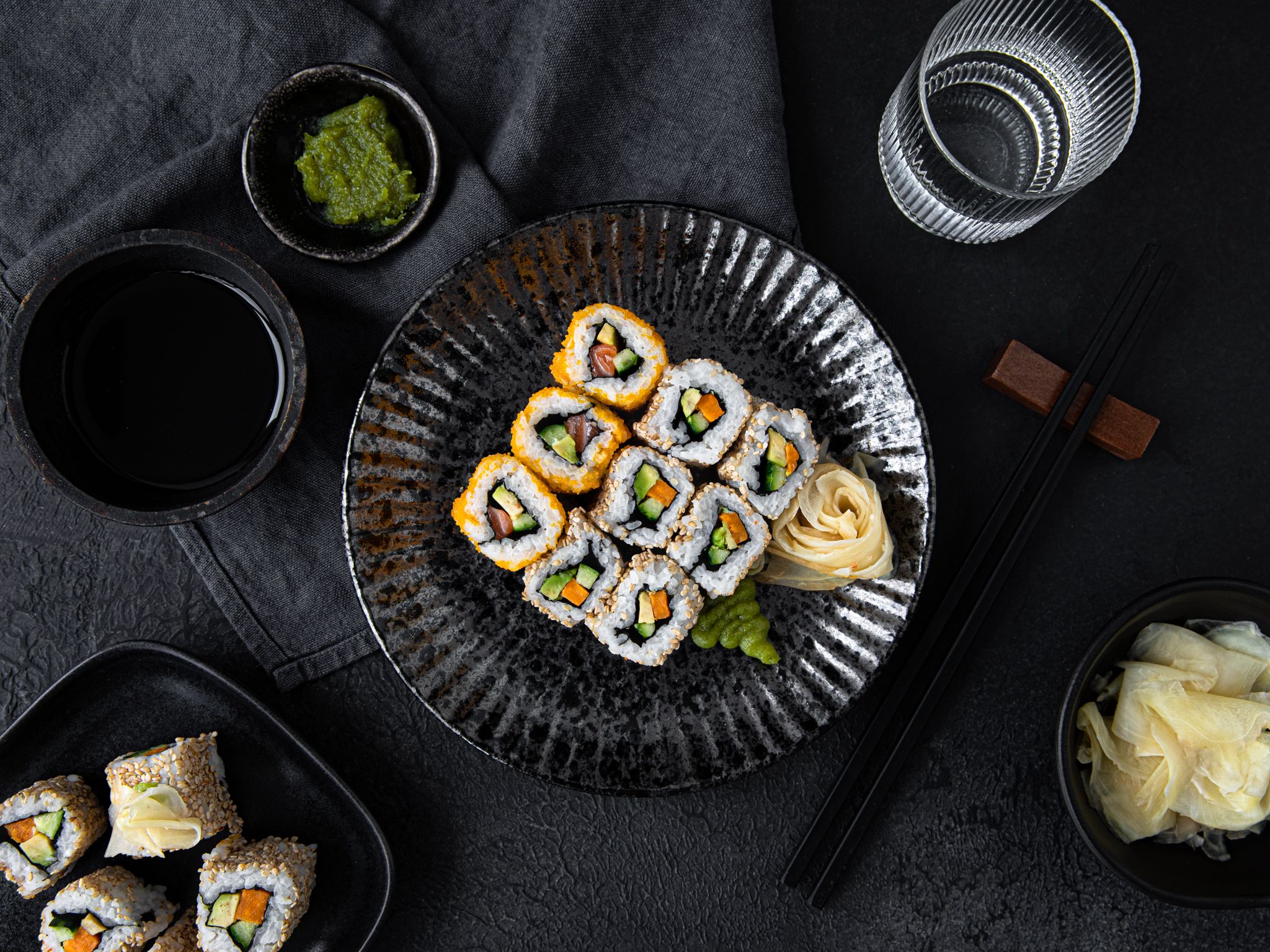 Uramaki sushi (Inside out rolls) | Recipe | Kitchen Stories