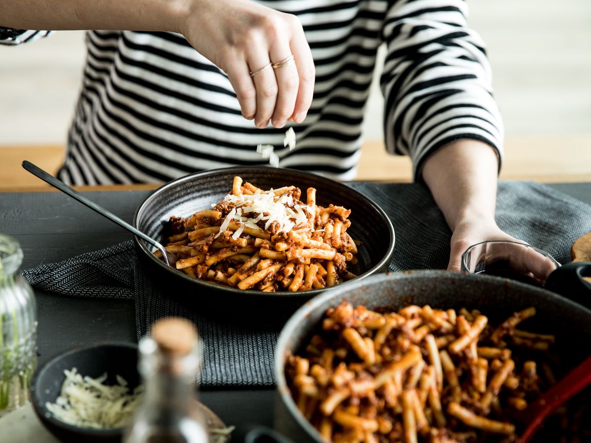 Ein kulinarischer Reiseführer für klassische italienische Pastagerichte ...