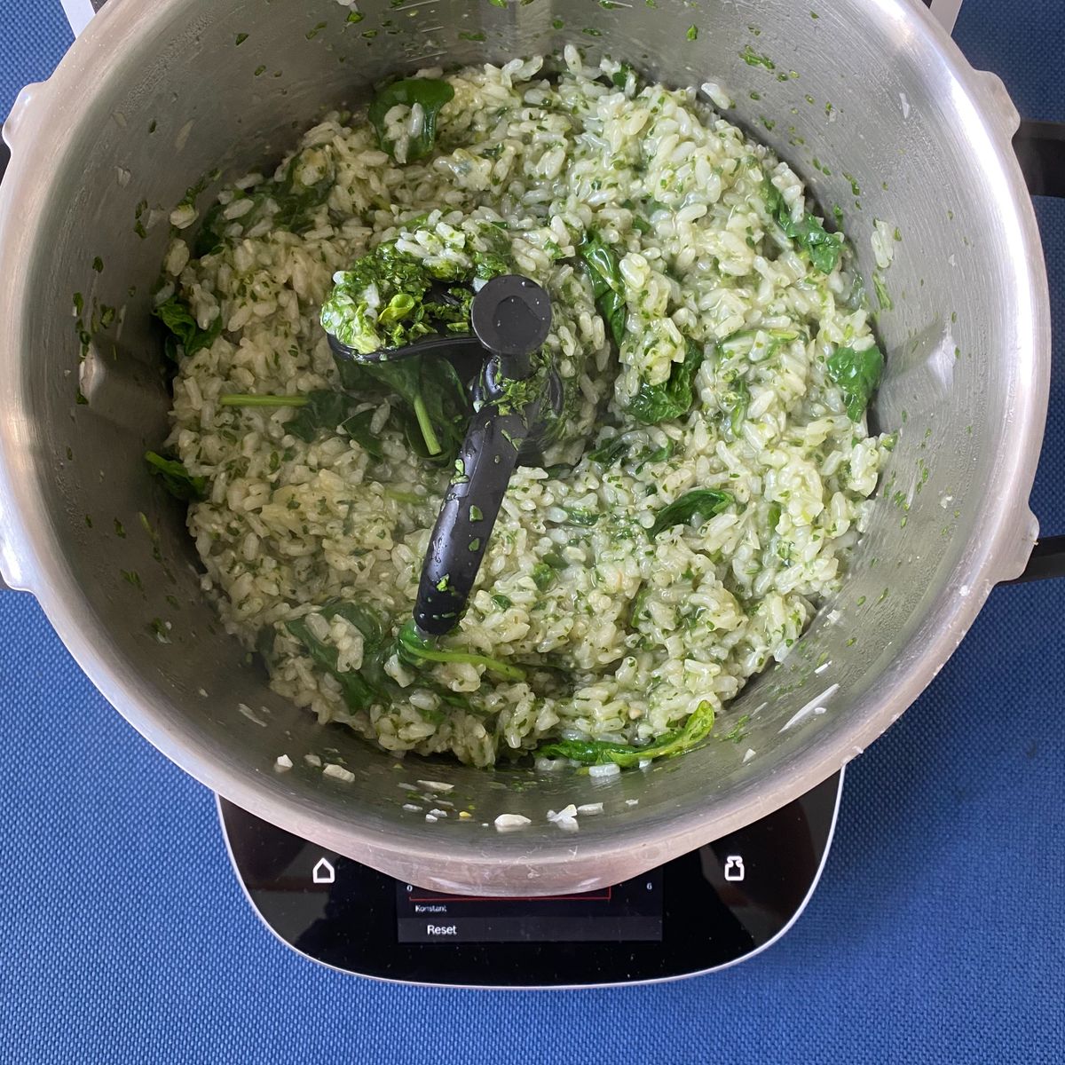 Spinat-Risotto mit crunchy Cashews aus dem Cookit | Rezept | Kitchen ...