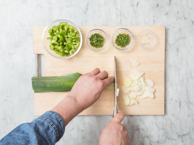 Klassisches grünes Shakshuka | Rezept | Kitchen Stories