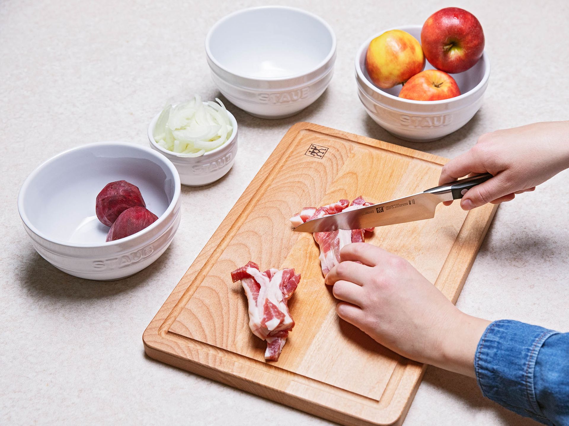 Roast duck with apples and beets | Recipe | Kitchen Stories