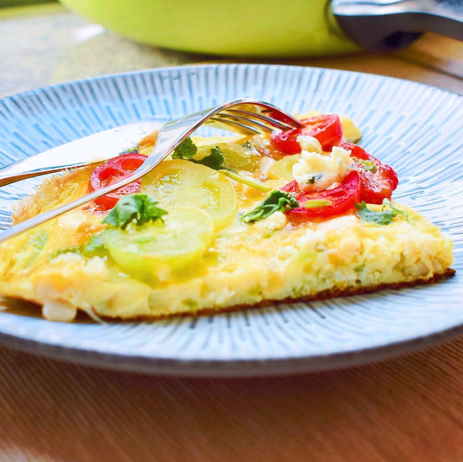 Easy-peasy open-faced omelette | Recipe | Kitchen Stories
