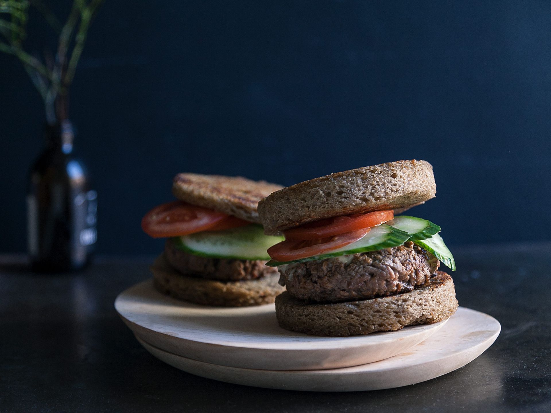 Rustic burger | Recipe | Kitchen Stories