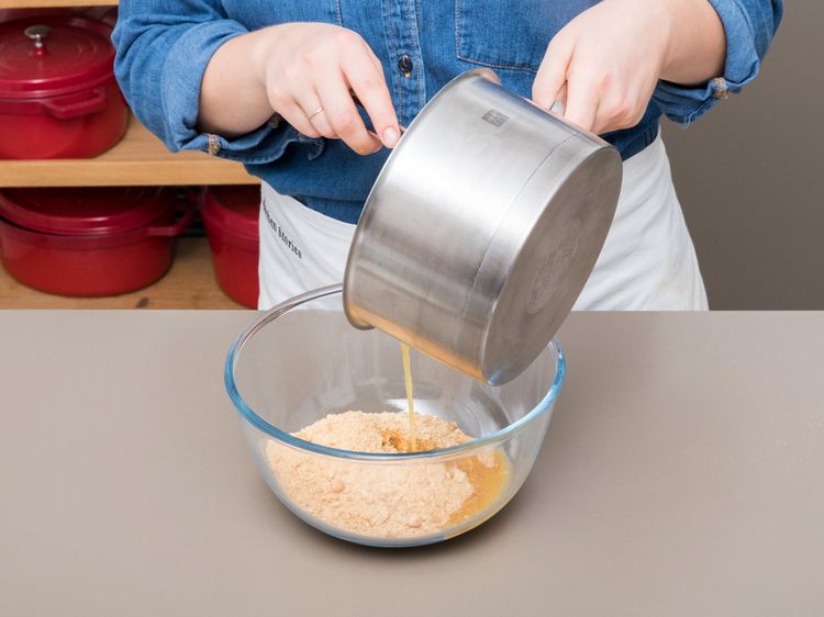 Sweet potato meringue pie | Recipe | Kitchen Stories