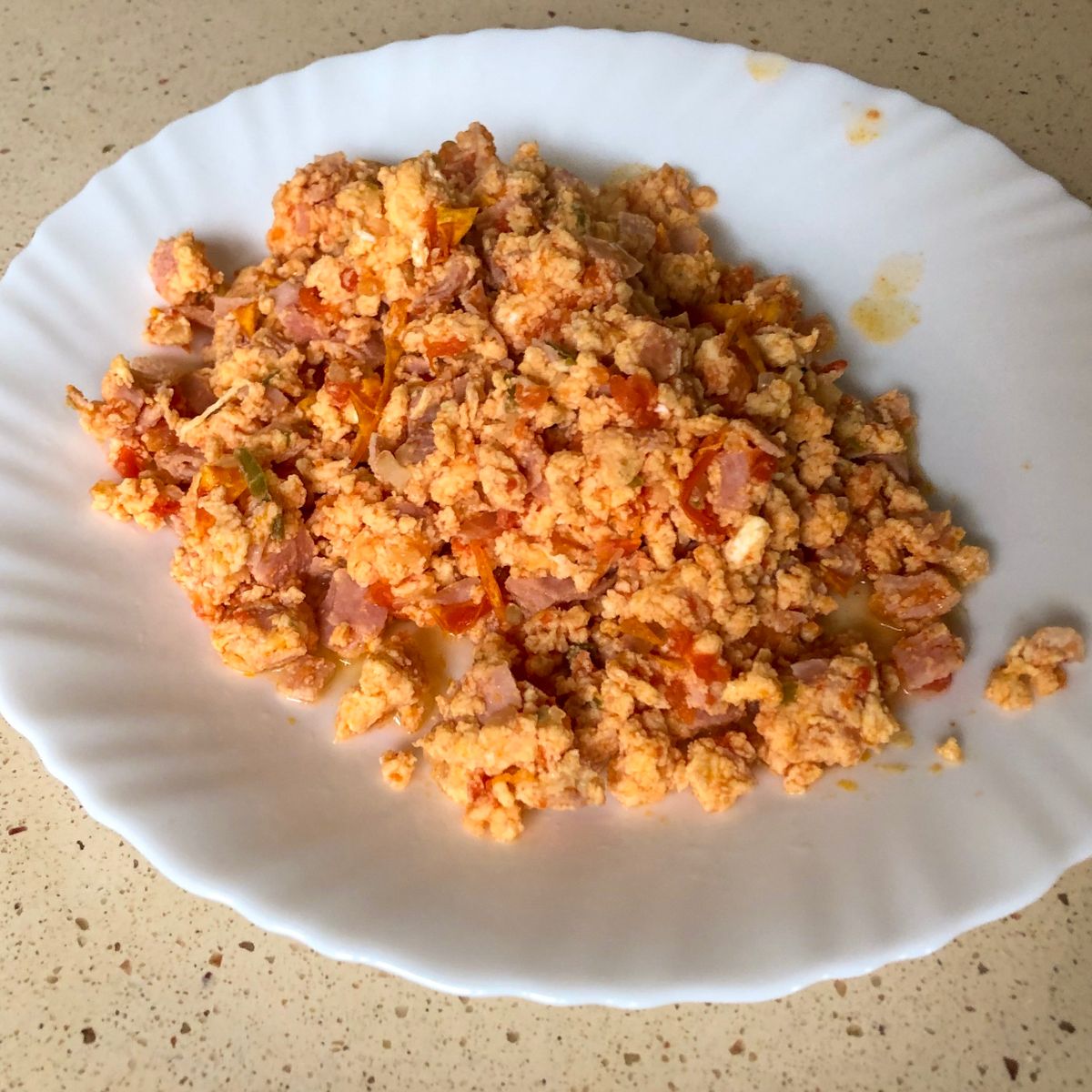 Huevo Revuelto a la Mexicana (Scrambled Eggs) | Recipe | Kitchen Stories