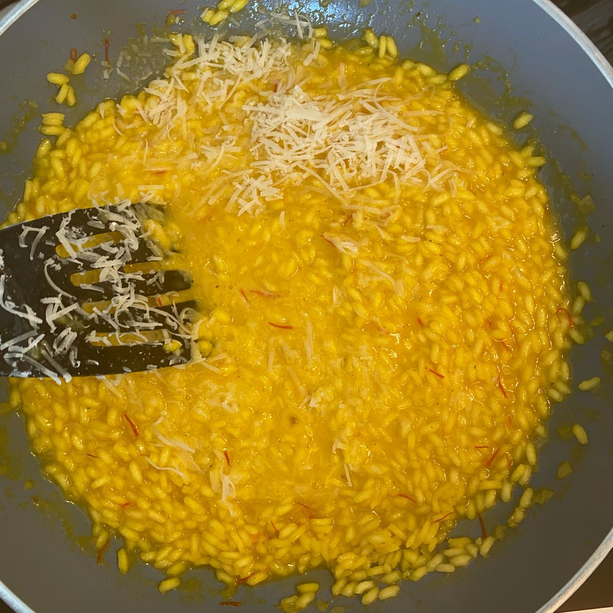 Easy Risotto alla Milanese | Recipe | Kitchen Stories