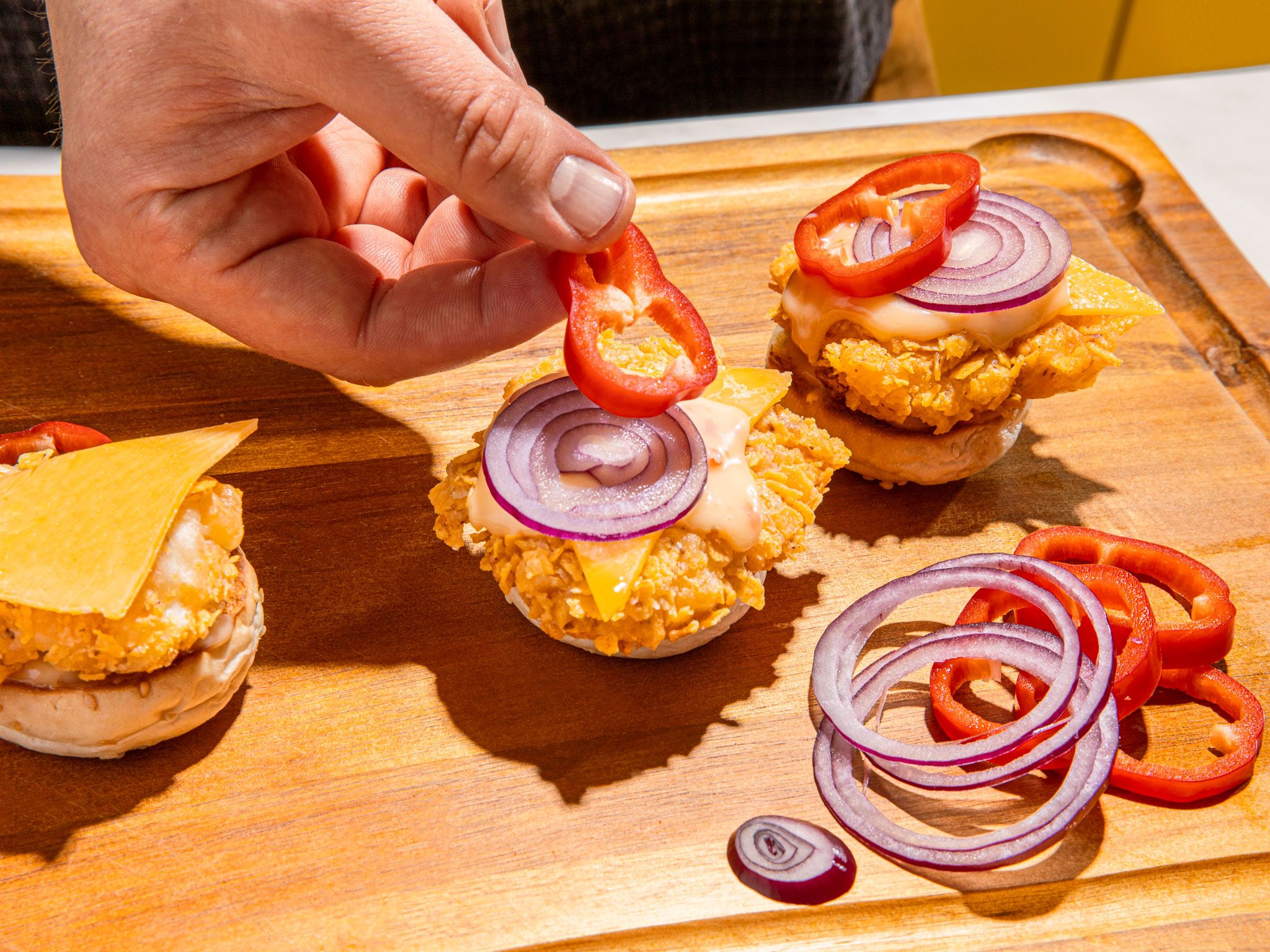 Crispy fried chicken sliders | Recipe | Kitchen Stories