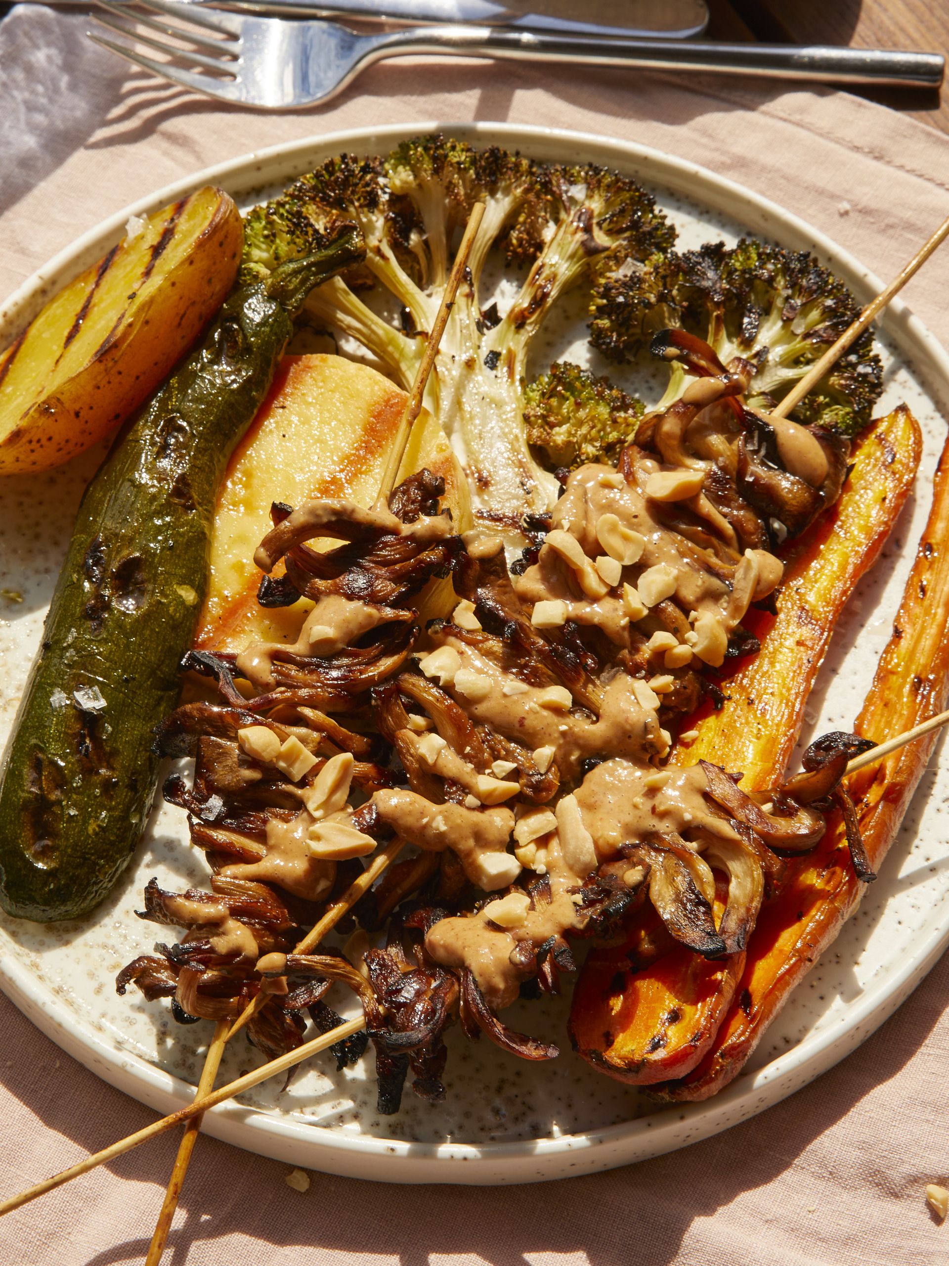 Vegetarian Grilling: Tips and Recipes for the Hottest Veggie BBQ Party ...