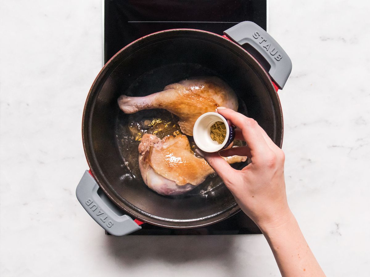 Braised goose legs with anise-mandarin sauce | Recipe | Kitchen Stories