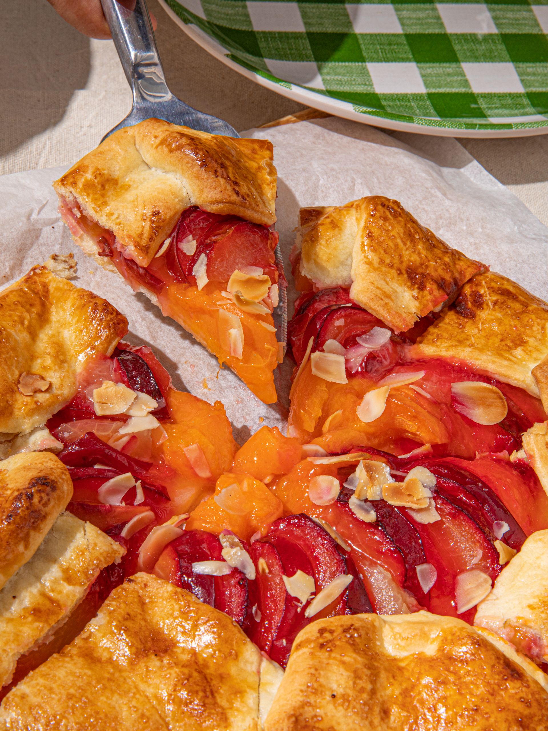 The Cheat Sheet For What to Take To Your Next Picnic | Stories ...