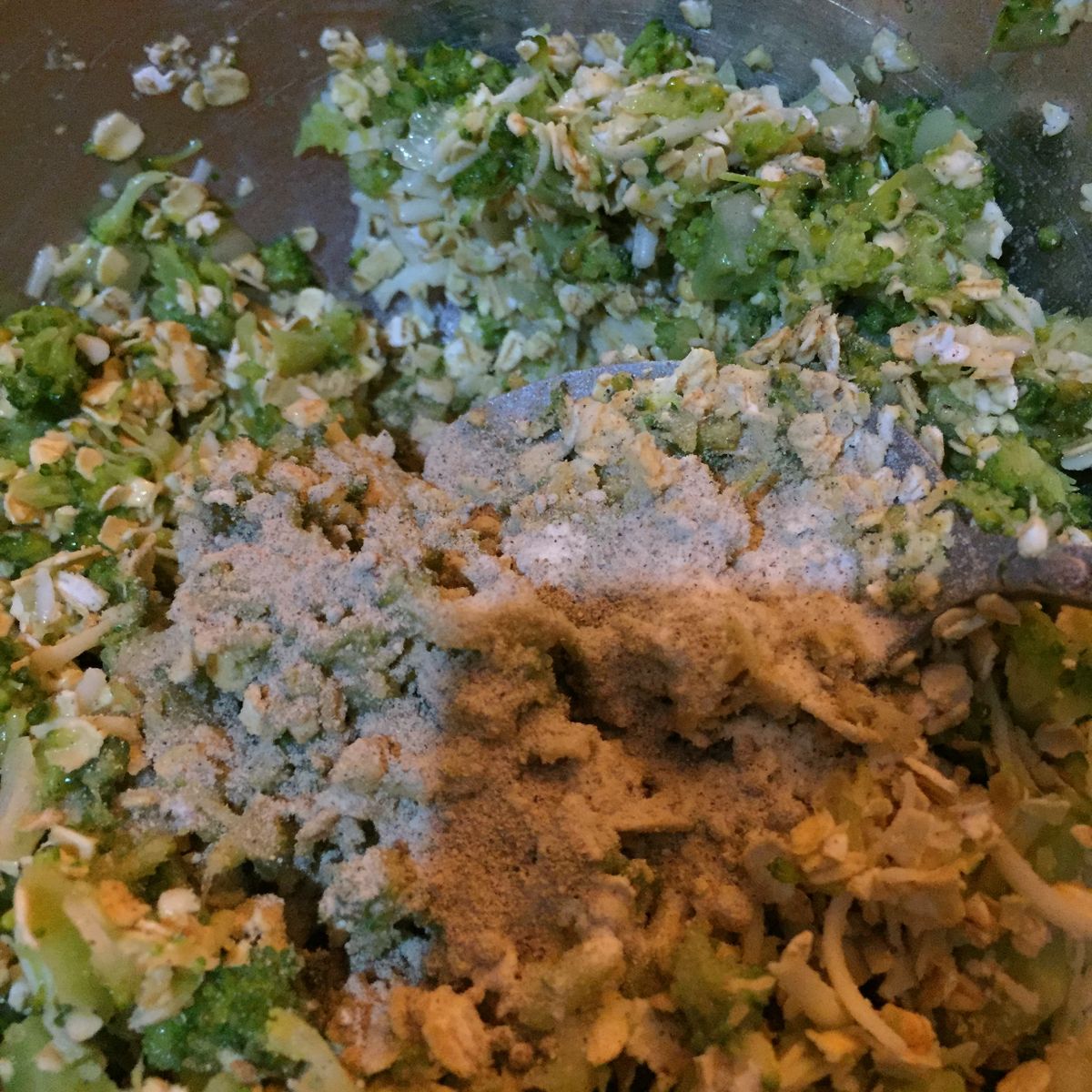 Broccoli nugget oats with cheese | Recipe | Kitchen Stories