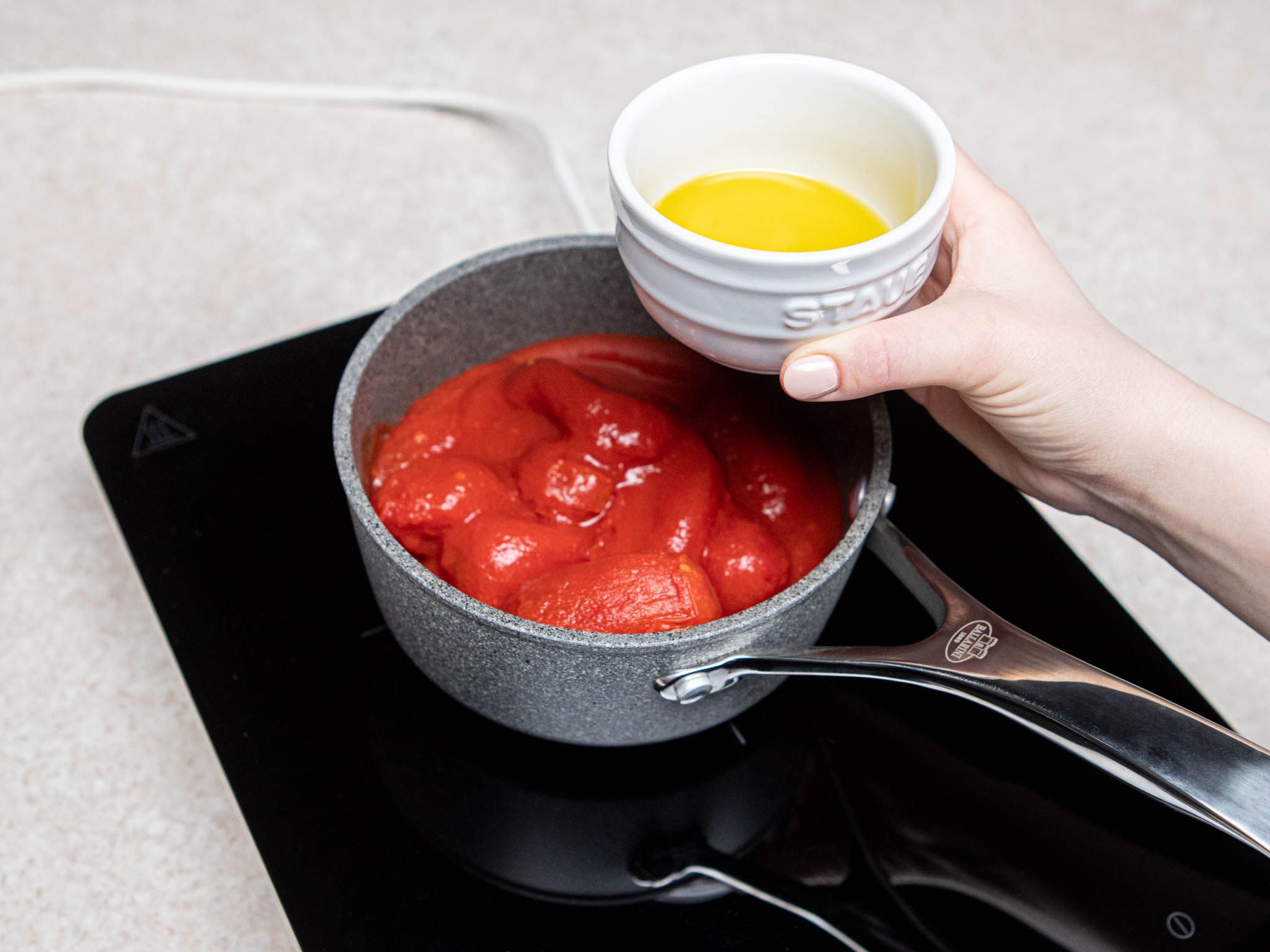 Argentine ñoquis with simple tomato sauce | Recipe | Kitchen Stories