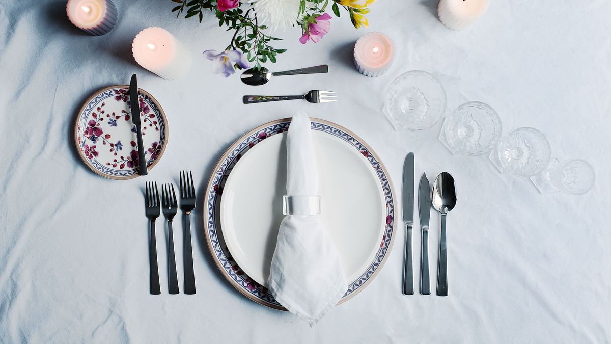 The Beginner’s Guide to Dressing A Dinner Table | Stories | Kitchen Stories