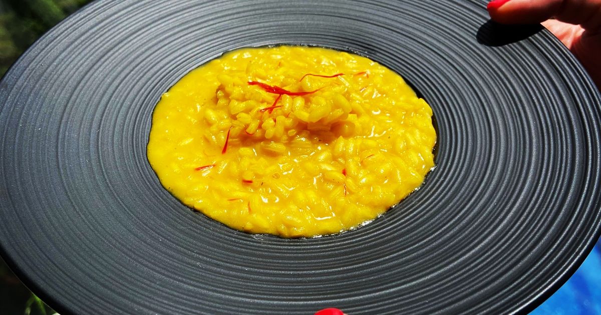 Easy Risotto alla Milanese | Recipe | Kitchen Stories