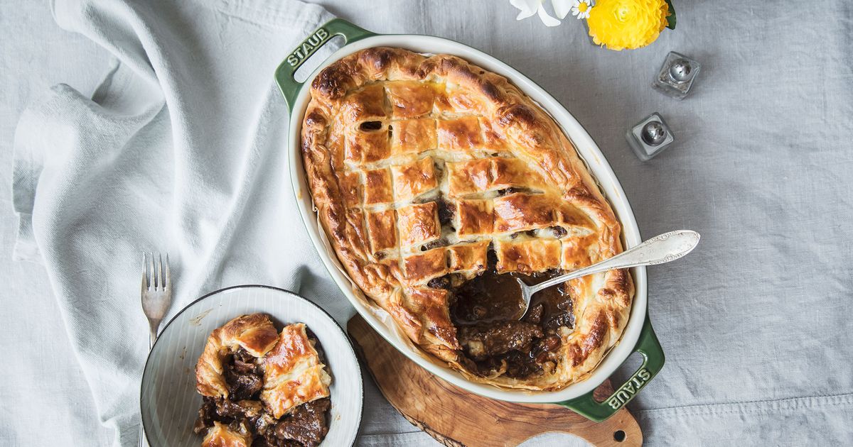 Steak and ale pie | Recipe | Kitchen Stories