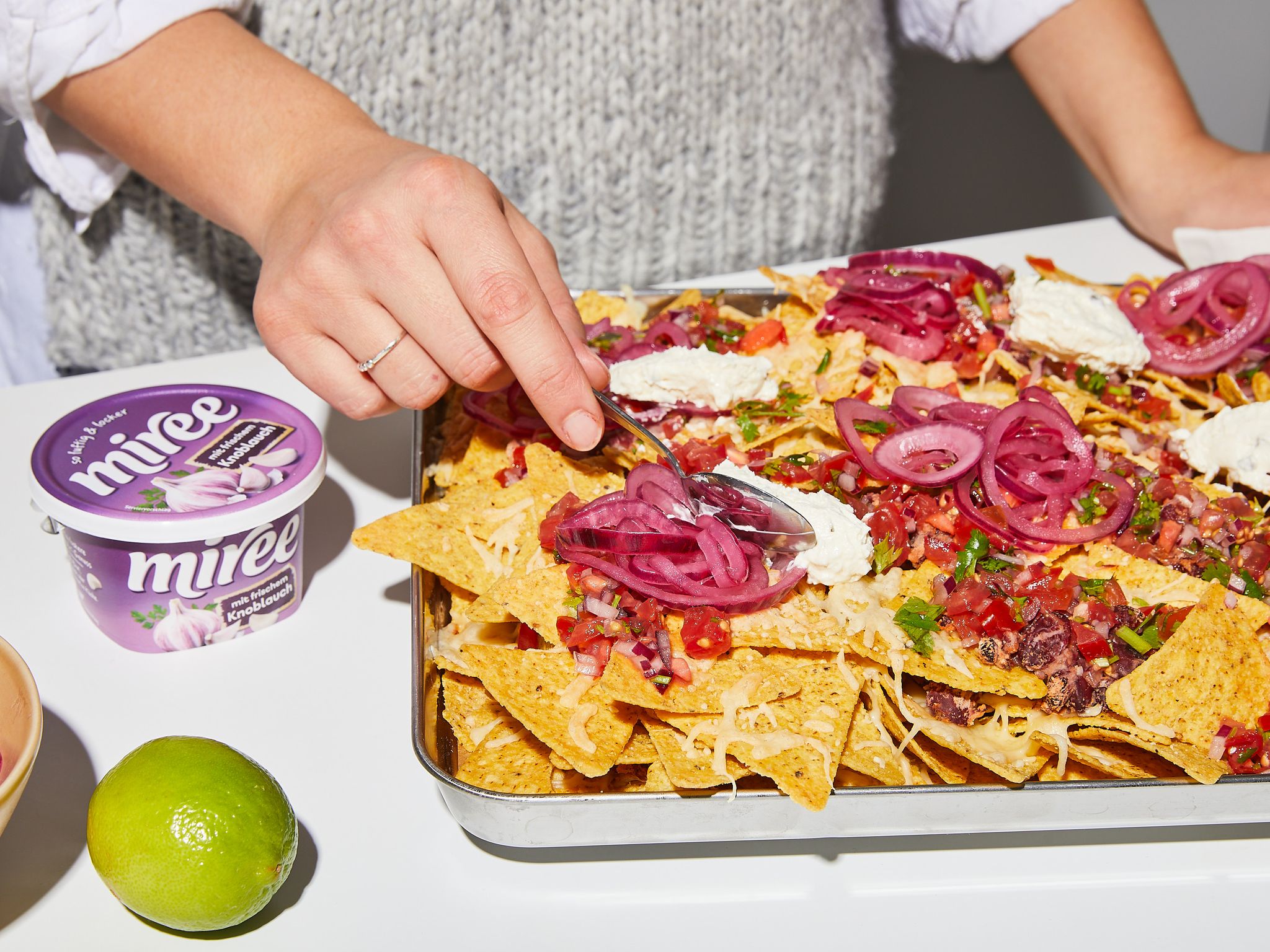 Fancy loaded sheet pan nachos | Recipe | Kitchen Stories