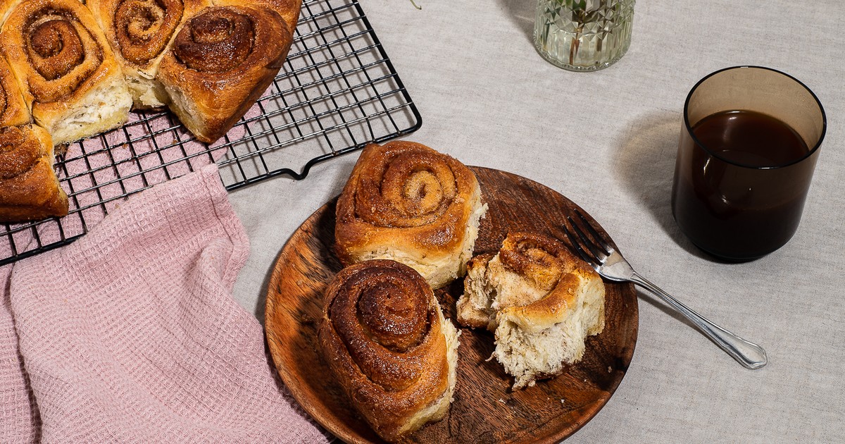 Make sticky cinnamon buns with Ruby | Recipe | Kitchen Stories