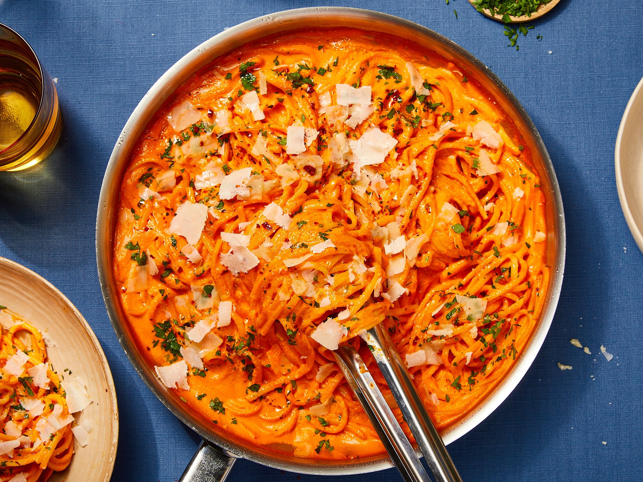 Under 20 minutes velvety romesco pasta | Recipe | Kitchen Stories