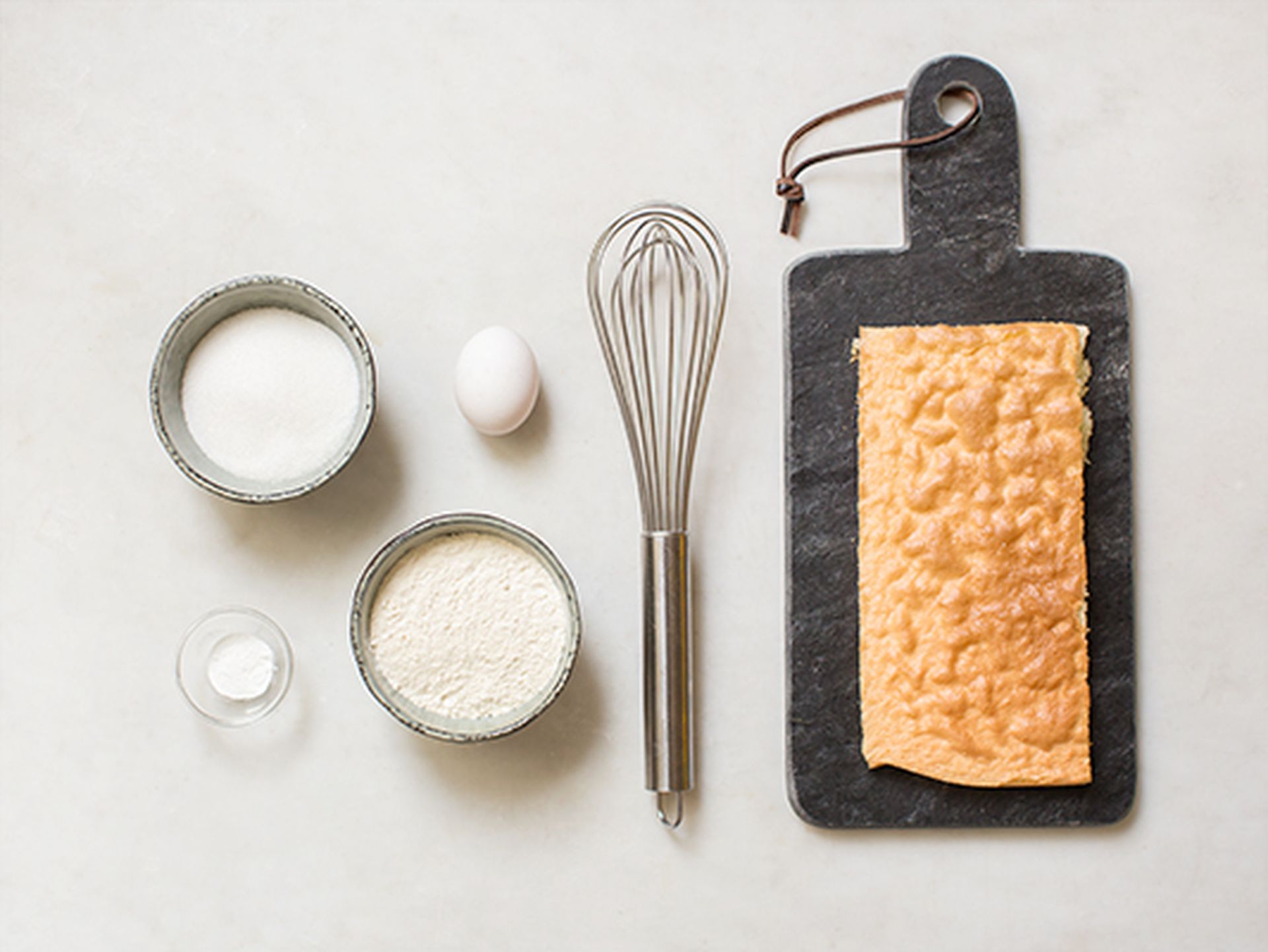 Make mini Swiss roll cakes with Hanna | Recipe | Kitchen Stories